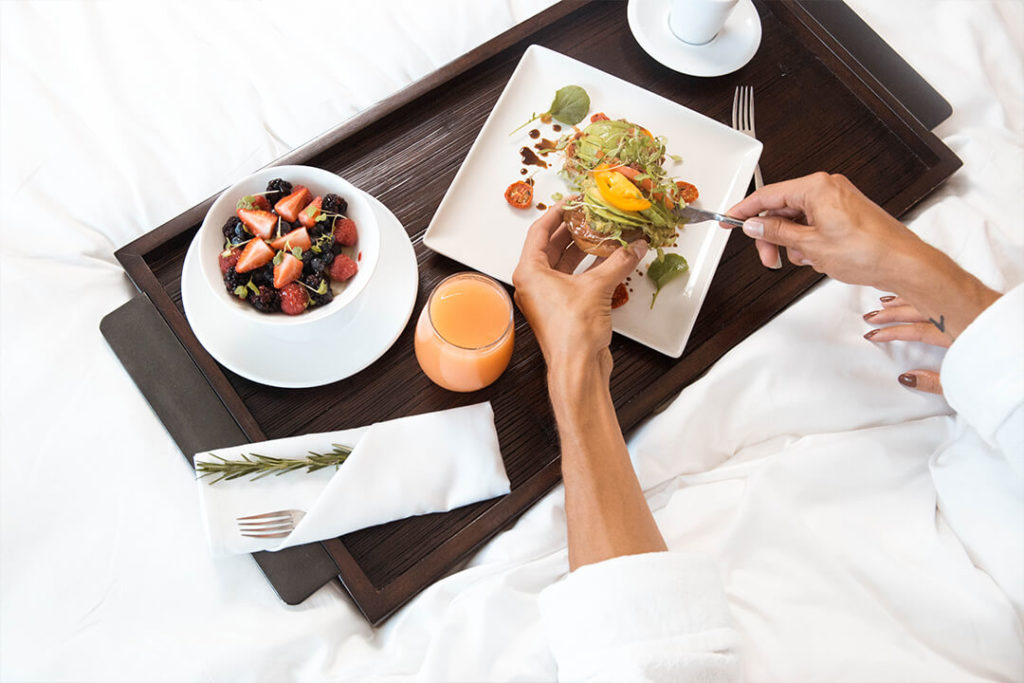 In-Suite Dining | Hotel Room Service | Carillon Miami